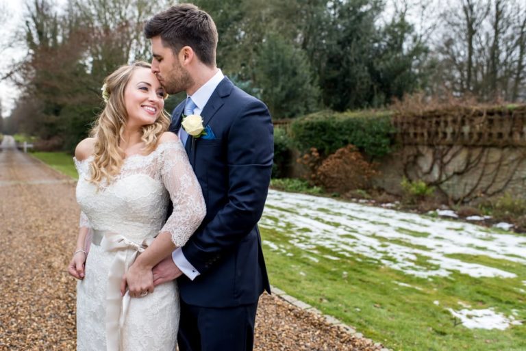 First look wedding photos: the pros, cons and examples