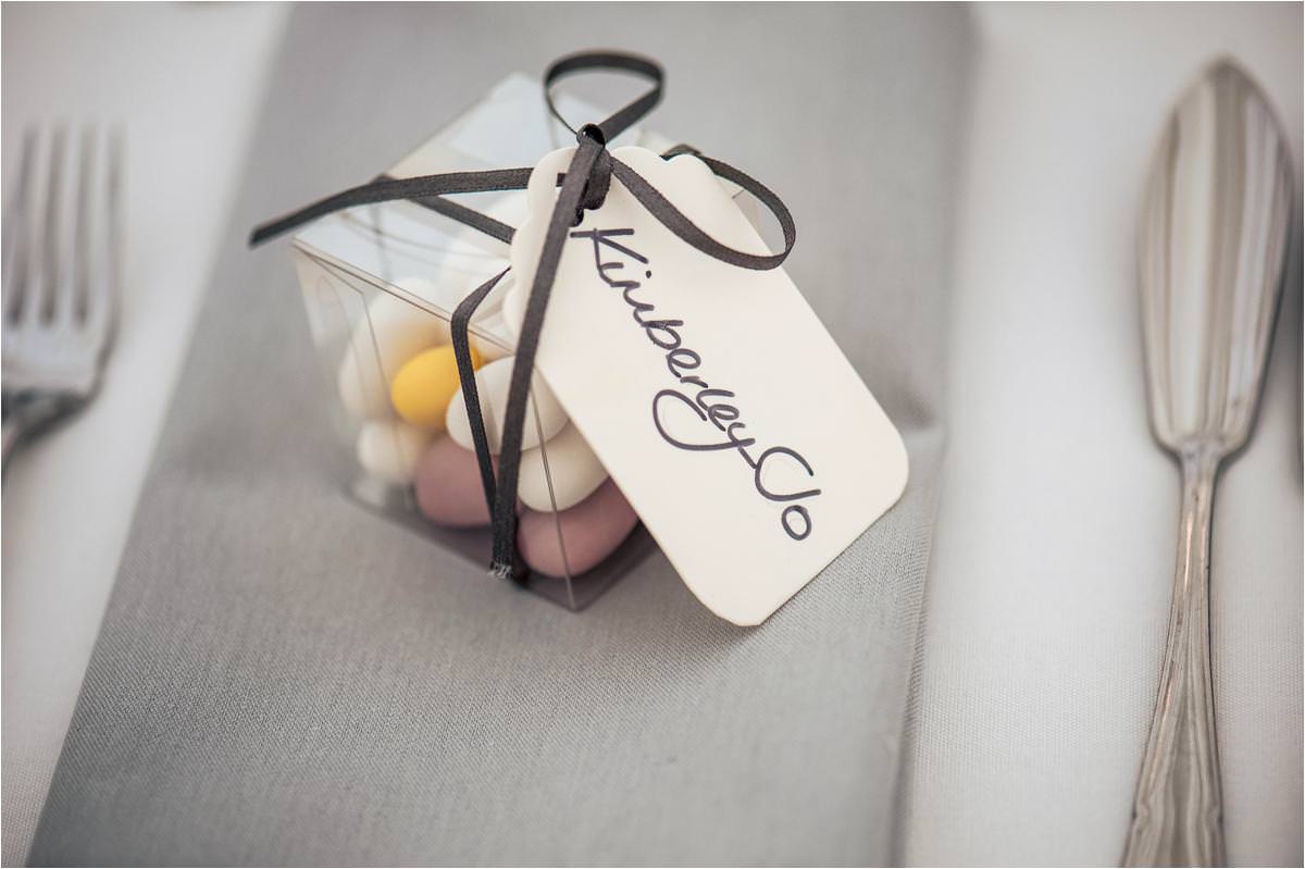Wedding favours: pros, cons and ideas