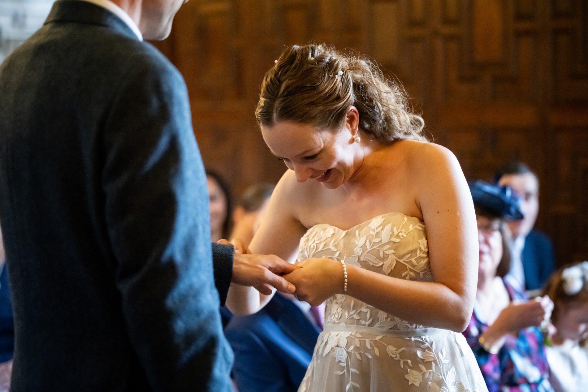 An autumnal Rothamsted wedding with stunning flowers