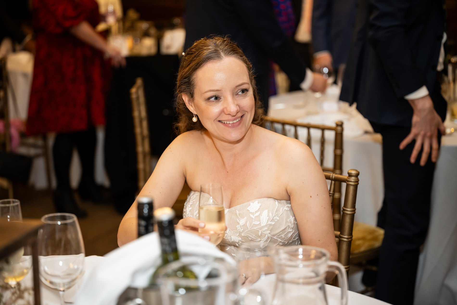An autumnal Rothamsted wedding with stunning flowers