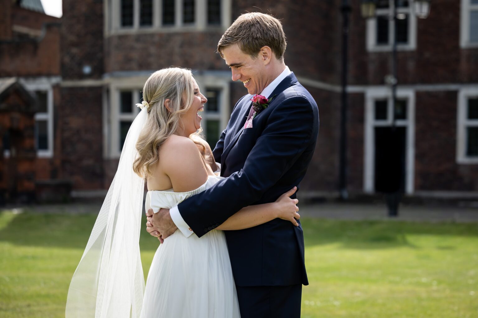 A beautiful Charlton House celebrant led wedding