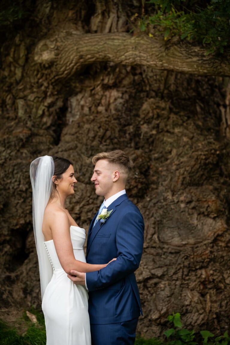 A Catholic ceremony and sunny summer Brocket Hall reception